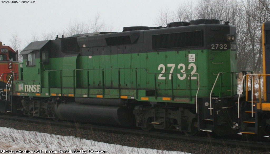 BNSF 2732
